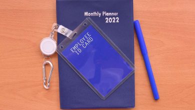 How To Use Facebook Employee Badges