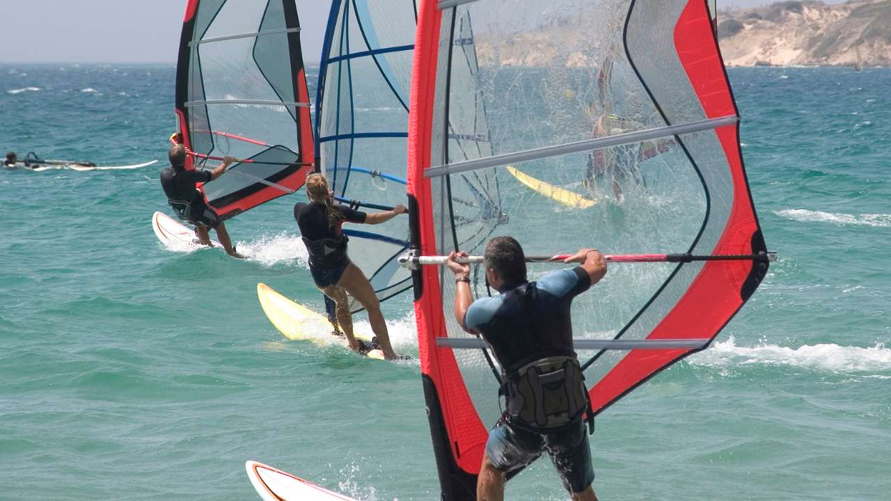 Windsurfing vs. Wing Foiling: Which Is Right For You And What Gears You ...